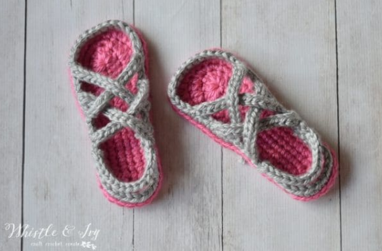 12 Free Crochet Sandal Patterns > Littlejohn's Yarn